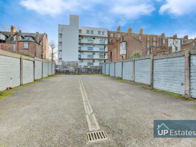Garages to rent