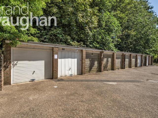 Garages to rent