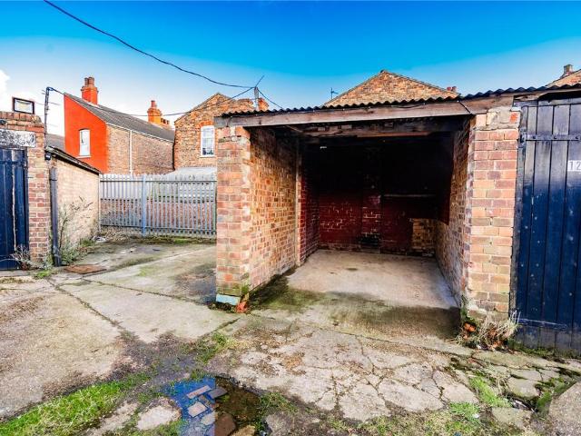 Garages to rent