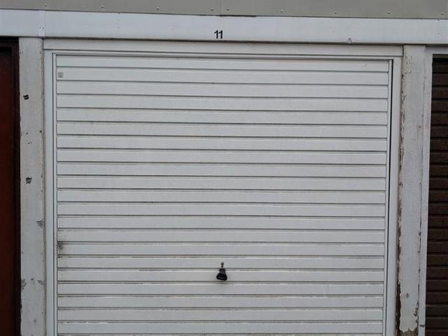 Garages to rent