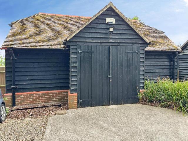 Garages to rent