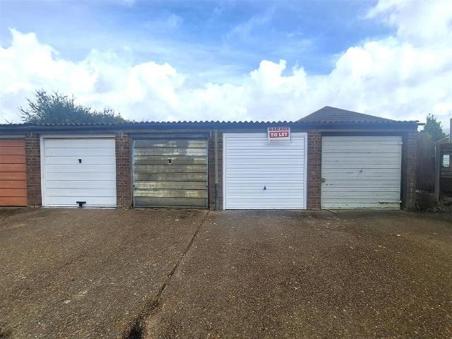 Garages to rent