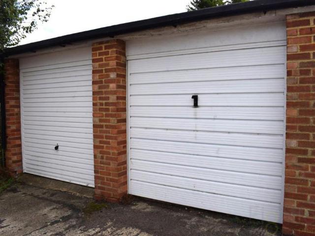 Garages to rent