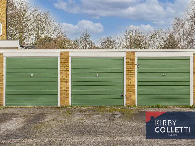 Garages to rent