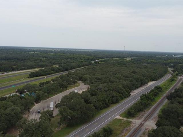 Garcitas Creek Rd, Inez, TX 77968