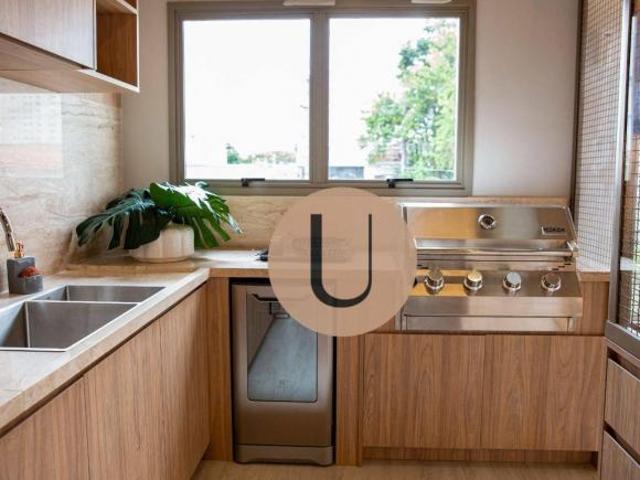 Garden 354m² • 4 Suítes • 5 Vagas — Conforto absoluto no melhor da Vila Romana