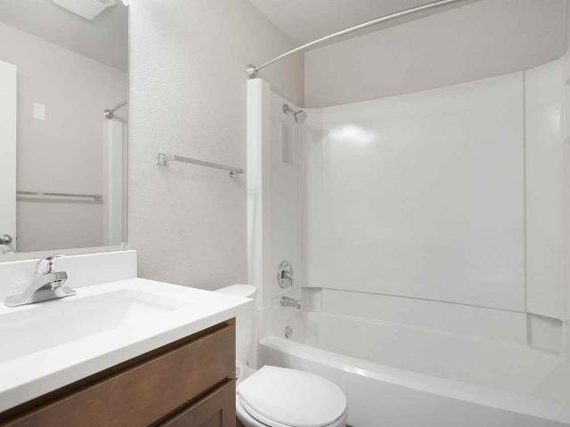 Garden Cottage Apartments 2 Bedroom Apartment for Rent at 7202 Sw Garden Home Rd, Raleigh Hills, OR 97223 Raleigh Hills
