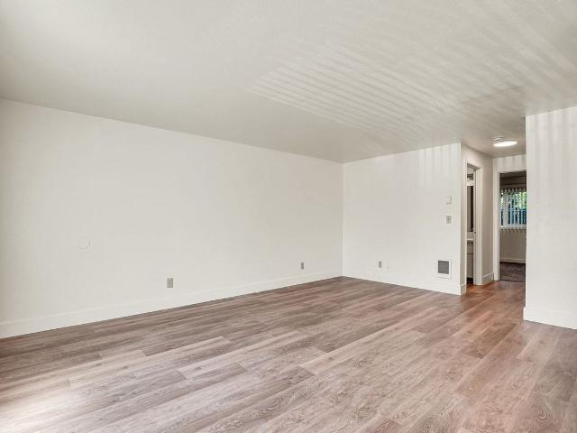 GARDEN COURT APTS. 2 Bedroom Apartment for Rent at 737 Manbrin Dr Ne, Keizer, OR 97303 Keizer