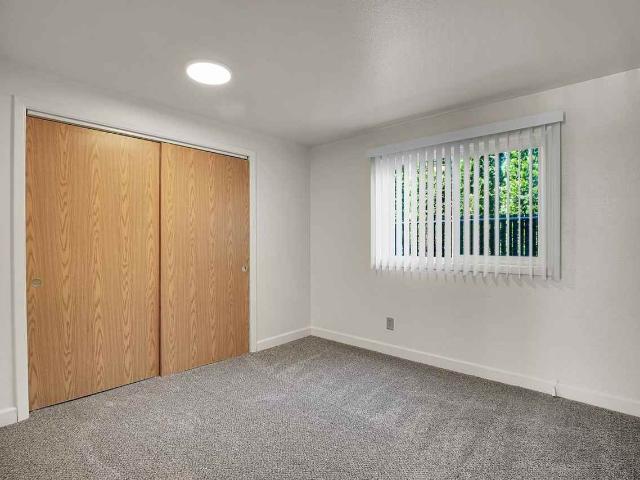 GARDEN COURT APTS. 2 Bedroom Apartment for Rent at 737 Manbrin Dr Ne, Keizer, OR 97303 Keizer