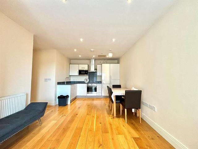 Garden Court, Station Road, West Drayton, UB7