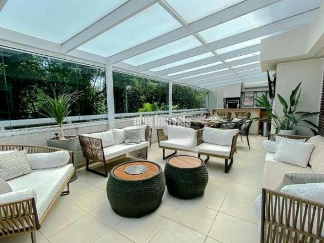 GARDEN COM HIDROMASSAGEM