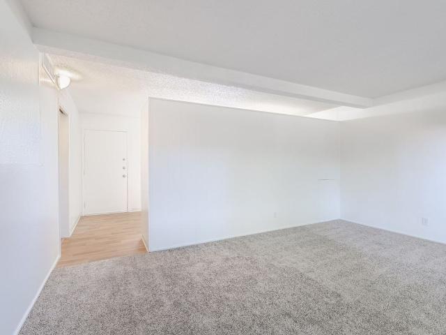 Garden Club Apartments 2 Bedroom Apartment for Rent at 3650 Tallyho Dr, Sacramento, CA 95826