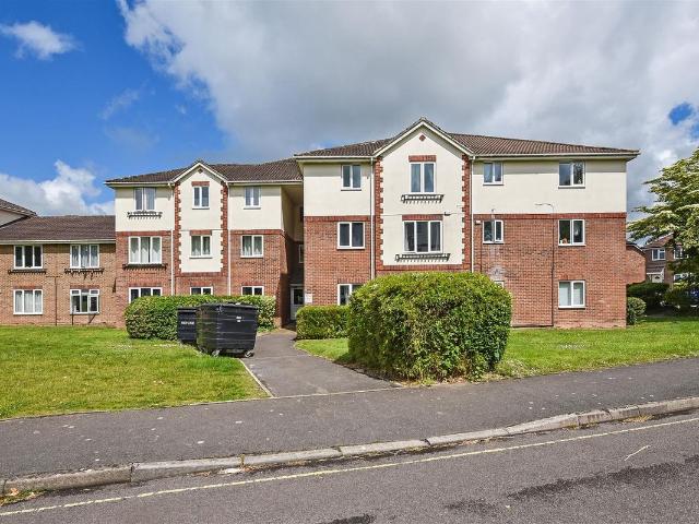 Garden Close, Andover SP10, 1 bed flat to rent, £950 pcm | PrimeLocation