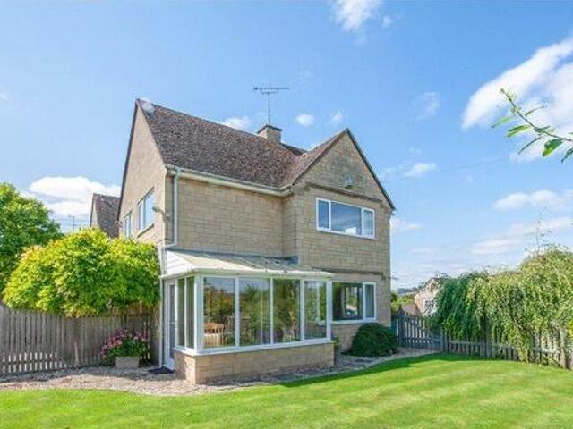 Garden Close, Dumbleton, 3 Bedroom Link