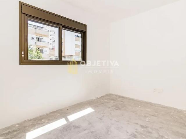 Garden à venda 3 Quartos 1 Suite 4 Vagas 169.23M² Petrópolis Porto Alegre RS