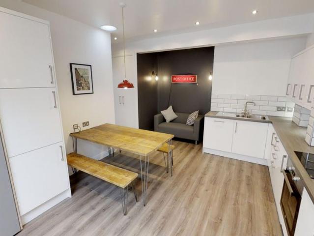 Garden Access Room Near Major Employers