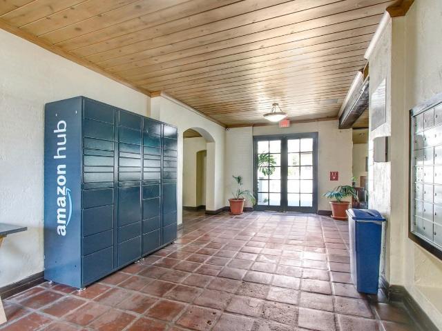 Garden Green Apartments 1 Bedroom Apartment for Rent at 11669 Valerio St, Los Angeles, CA 91605 North Hollywood North East