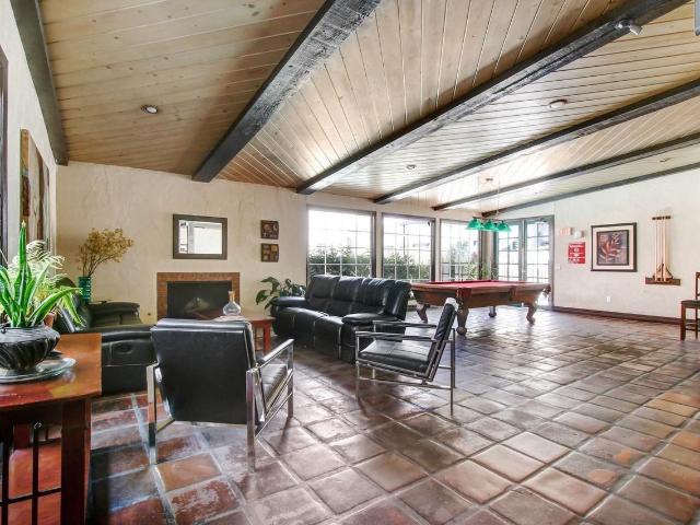 Garden Green Apartments Studio Apartment for Rent at 11669 Valerio St, Los Angeles, CA 91605 North Hollywood North East