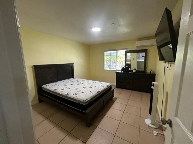 Garden Grove Room for Rent – Furnished w/ AC, Util