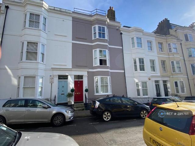 Garden Devoshire Place, Brighton, BN2 1 bed flat to rent £1,700 pcm £392 pw