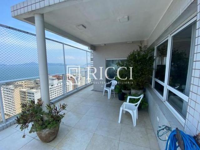 Garden elevado com vista mar na quadra da praia