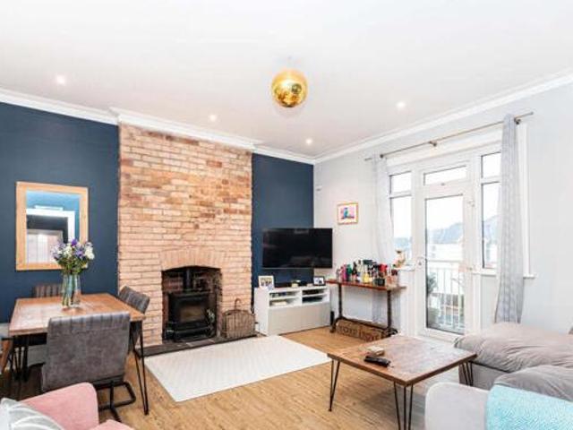 Garden Flat, Beresford Road, 3 Bedroom Flat