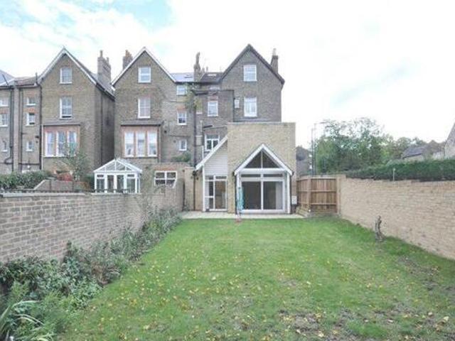 Garden Flat, Marmora Road, 1 Bedroom Flat