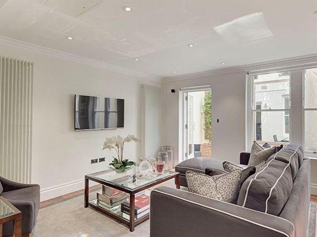 Garden House, Bayswater 2 bed flat to rent £5,417 pcm £1,250 pw