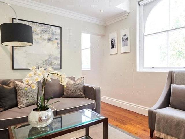 Garden House, Kensington Gardens. 2 bed apartment to rent £5,785 pcm £1,335 pw