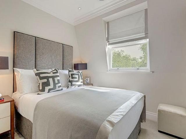 Garden House, London, W2 2 bed apartment to rent £5,633 pcm £1,300 pw