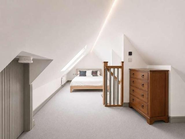 Garden Lodge, Pavenhill, Purton, Swindon, Wiltshire, SN5