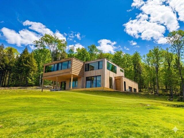 Garden Loop Rd, Winhall, Home For Sale