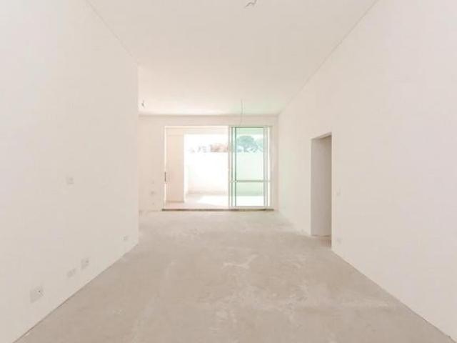 Garden nas Mercês com 199m², Terraço de 92m², 3 Quartos e 2 Vagas