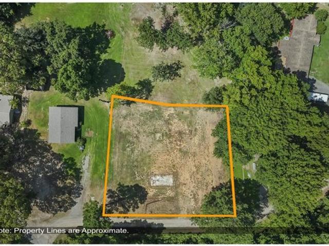 Garden Rd, Morrilton, AR 72110