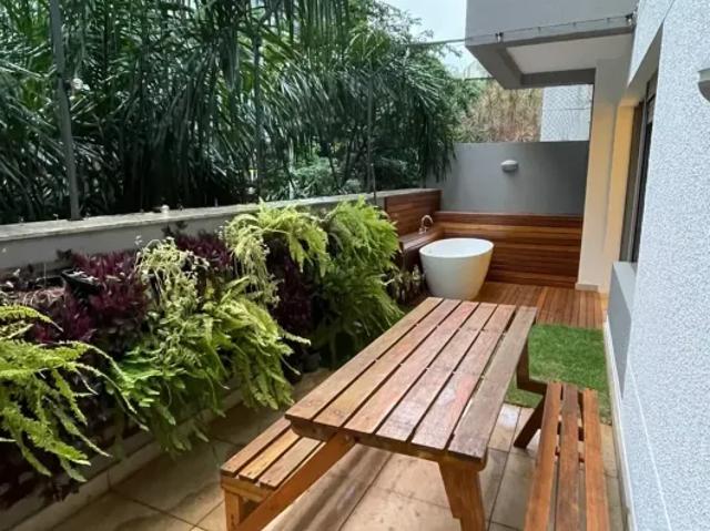 Garden reformado p/ venda ou aluguel 82 m² c/ 2 quartos sendo 1 suite e 1 vaga Vila Madalena SP
