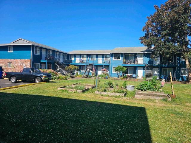 Garden Villa. GV 2 Bedroom Apartment for Rent at 8435 Se Insley St, Portland, OR 97266 Lents