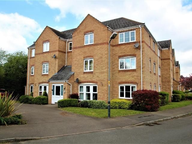 Gardeners End, Bilton CV22, 2 bed flat to rent, £900 pcm | PrimeLocation