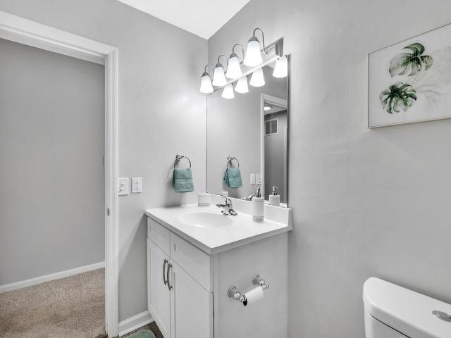 Gardens at Country Club 2 Bedroom Apartment for Rent at 240 Village Xing, Winston Salem, NC 27127