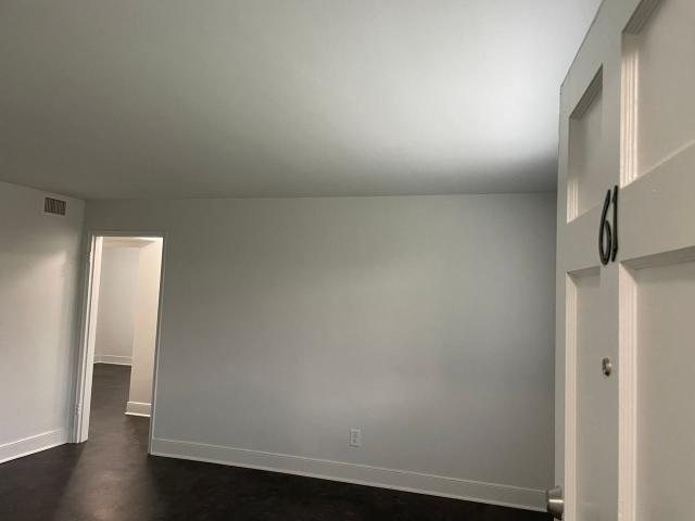 Gardens At Grandin II 1 Bedroom Apartment for Rent at 2325 Memorial Ave Sw, Roanoke, VA 24015 Raleigh Court