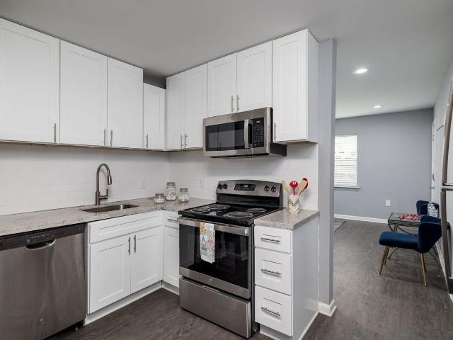 Gardens at Park West 1 Bedroom Apartment for Rent at 514 Bridge Ave Apt D6, Forest Park, GA 30297