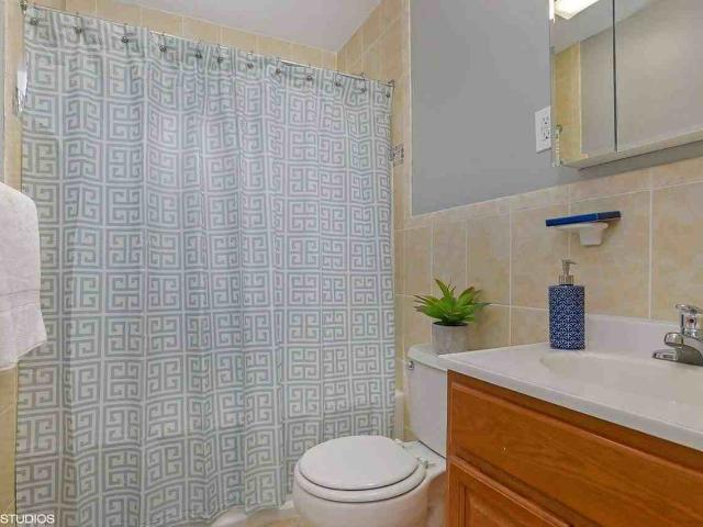 Gardens At Raritan 2 Bedroom Apartment for Rent at 1 Chester Cir, New Brunswick, NJ 08901