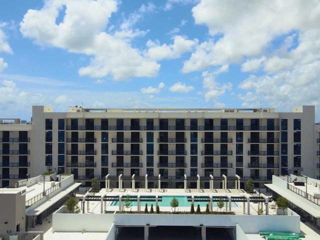Gardens Residences 2 Bedroom Apartment for Rent at 1155 Ne 126th St, North Miami, FL 33161