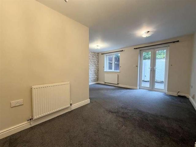 Gardens Road, Wirral, CH63