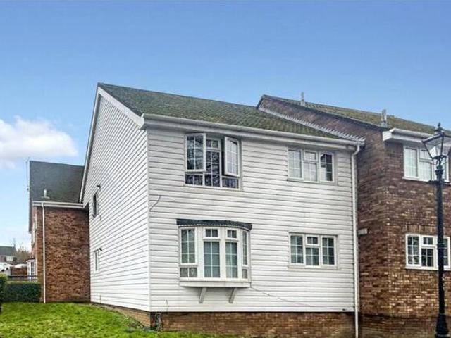 Gardiner Close, St Pauls Cray, 1 Bedroom Flat