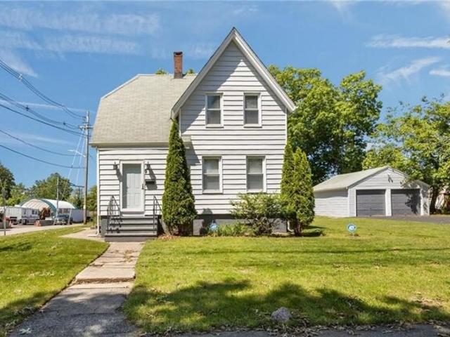 Gardner Ave, Cranston, Home For Sale