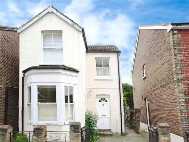 Gardner Road, Guildford, GU1 4PG