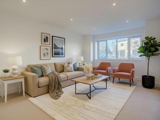 Gardner Road, Portslade, Brighton BN41, 3 bed detached house to rent, £2,500 pcm | PrimeLocation