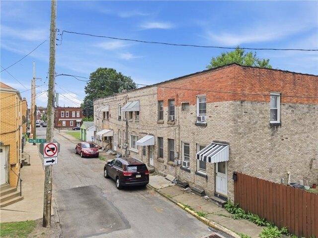 Gardner St, Mckees Rocks, Home For Sale