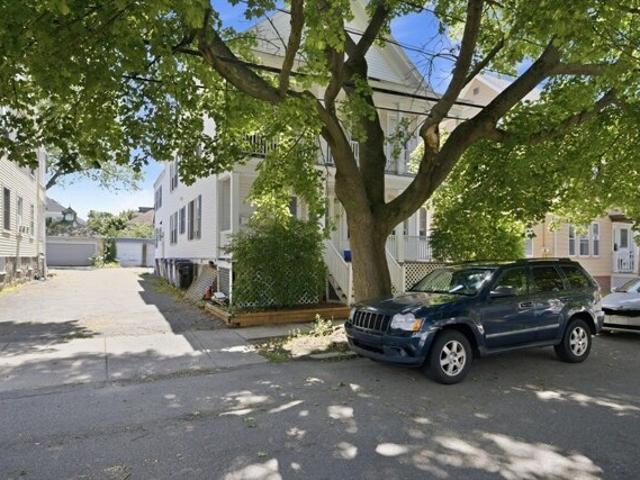 Gardner St Apt,salem, Condo For Sale