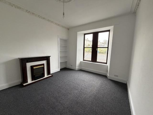 Gardner Street, Dundee DD3, 2 bed flat to rent, £675 pcm | PrimeLocation